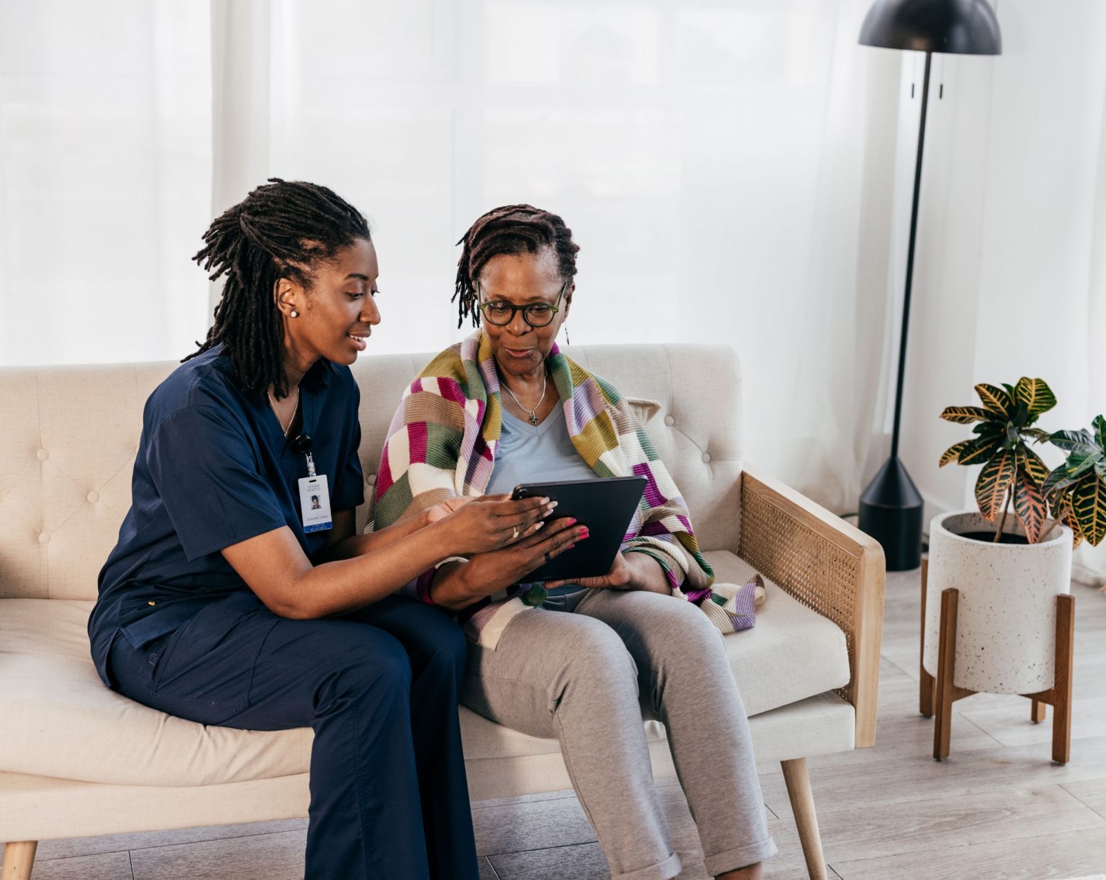 Effective Communication in Caregiving: Tips for Family Dynamics ...